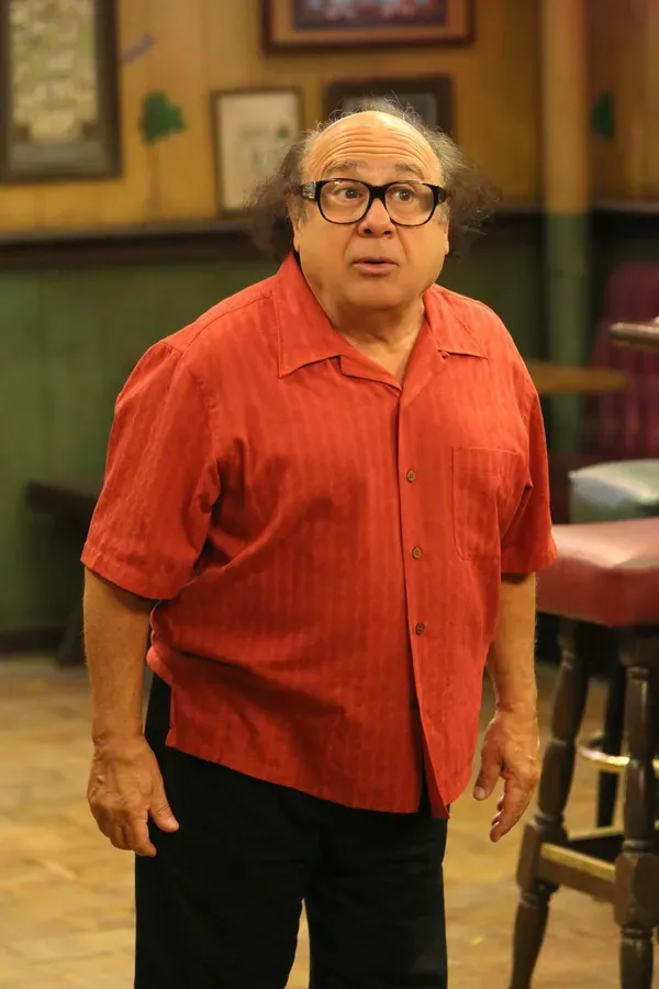 Frank Reynolds Costume (It's Always Sunny in Philadelphia) | Costume.bot